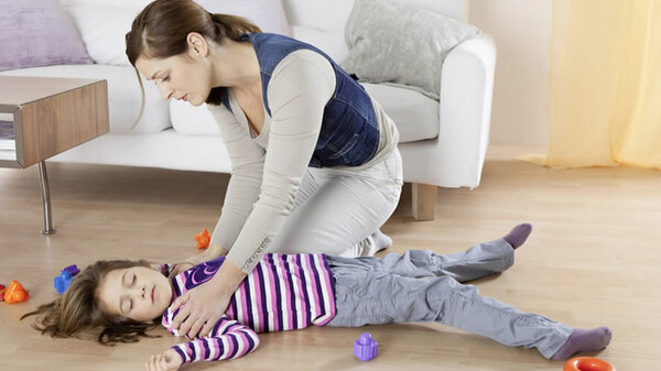 Was tun bei einem Stromunfall? | Apotheken Umschau