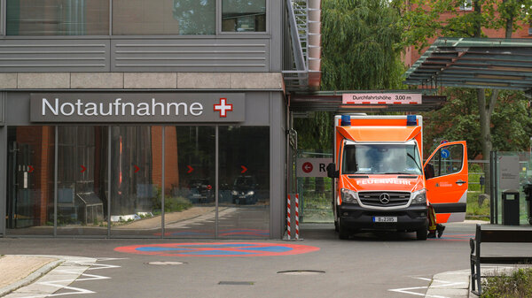 Notaufnahme, Praxis oder Apotheke: Wohin im Notfall? | Apotheken Umschau