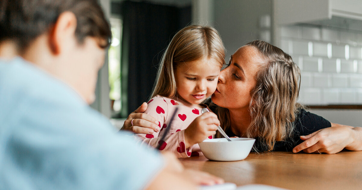 Lieblingskinder: Eltern bevorzugen Töchter und umgängliche Kinder ...